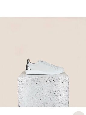 A. Soliani Clothing, Shoes & Accessories for Women on Sale up to 90% ...